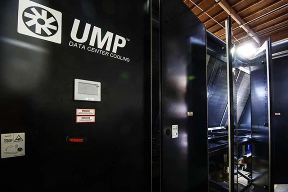 DC-CRAH (Computer Room Air Handler) by UMP